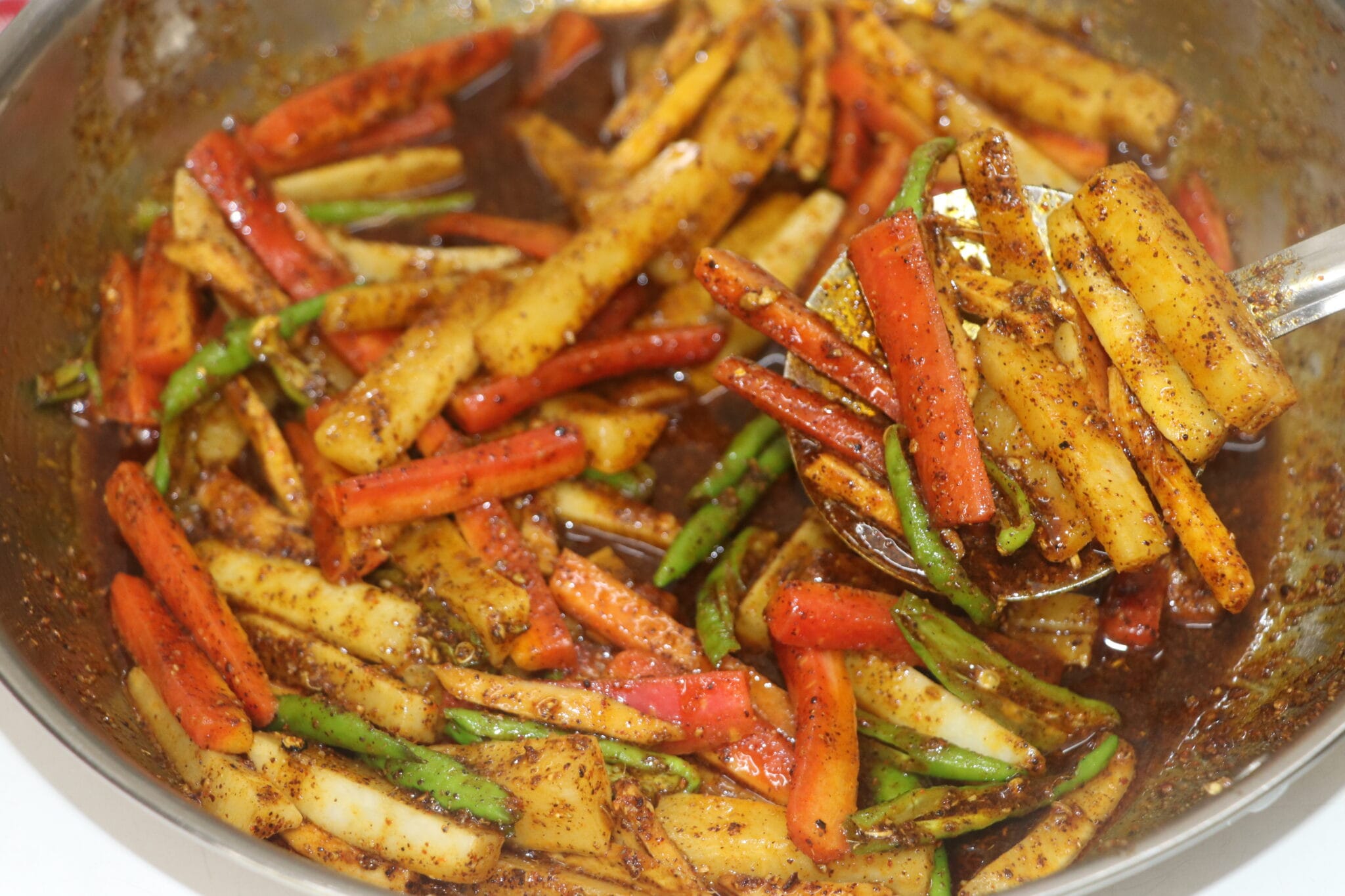 Mixed Achar Recipe | Spicy & Tangy Homemade Indian Pickle - Vishakha's ...